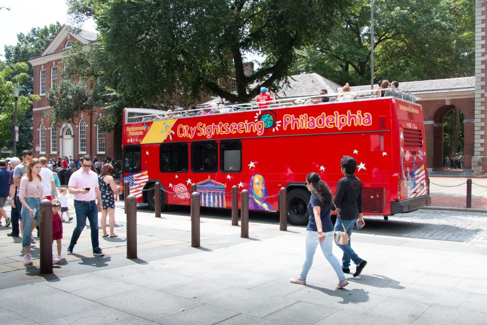 Philadelphia: Double-Decker Hop-on Hop-off Sightseeing Tour - The Experience Onboard