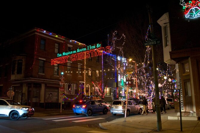 Philadelphia Holiday Lights Private 2.5 Hour Driving Tour - An In-Depth Look at the Philadelphia Holiday Lights Tour