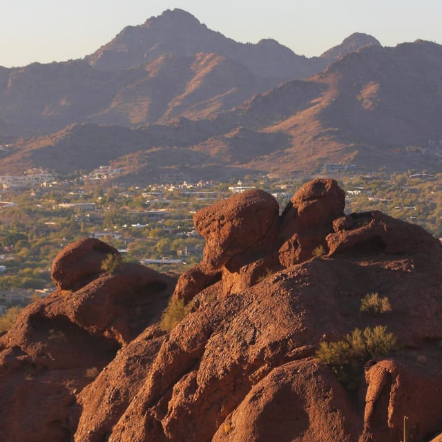 Phoenix: Epic Camelback Mountain Guided Hike | Ascend Peak! - Why We Love This Camelback Mountain Hike