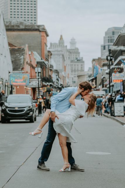 Pirate alley, Royal st, bourbon st, Persevation hall & more - What to Expect from Your Photography Tour