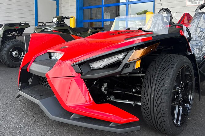 Polaris Sling Shot Rental - SL w/ Tech Package - Metalic Red - Introduction: A Stylish Way to Explore Oahu