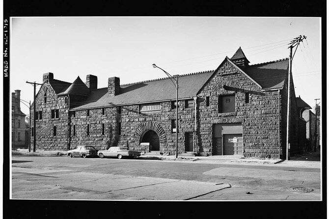 Prairie Avenue Haunted History Tour and Ghost Hunt - Key Points