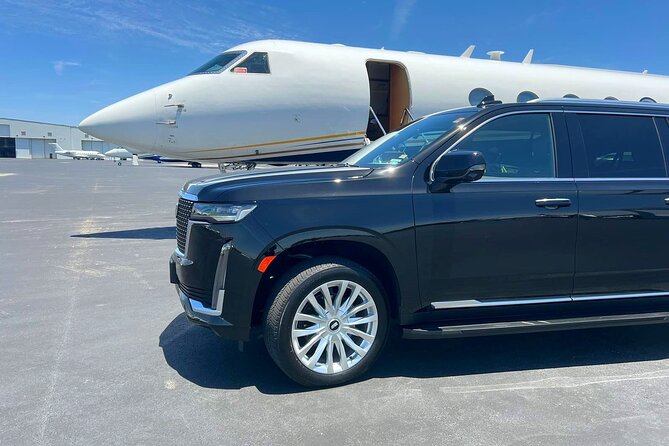 Premier Limousine Miami Airport Hotel Port Transfers in Lux SUV - Who Is This Service Best For?