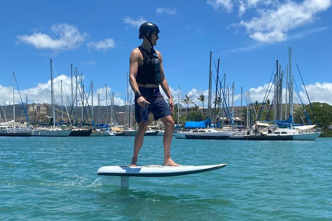 Premium eFoil Lesson near Waikiki - The Sum Up