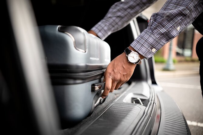 Private Airport Transportation in San Bruno - Vehicle and Comfort