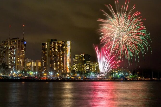 Private Friday Night Fireworks Charter (Kewalo Harbor) - What Makes This Tour Stand Out?