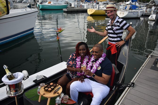 Private Gondola Cruise in Waikiki with Drinks and Pastry - Who Will Love This Tour?