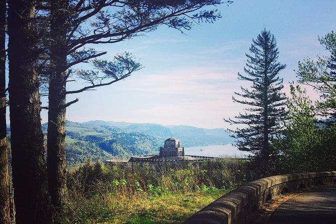 Private Group Tour up to 11 of Columbia River Gorge & Waterfalls from Portland - Key Points