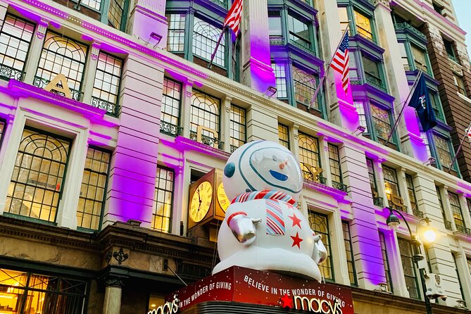 Private Holiday Movie Sites and City Lights Guided Tour - Price and Value Analysis