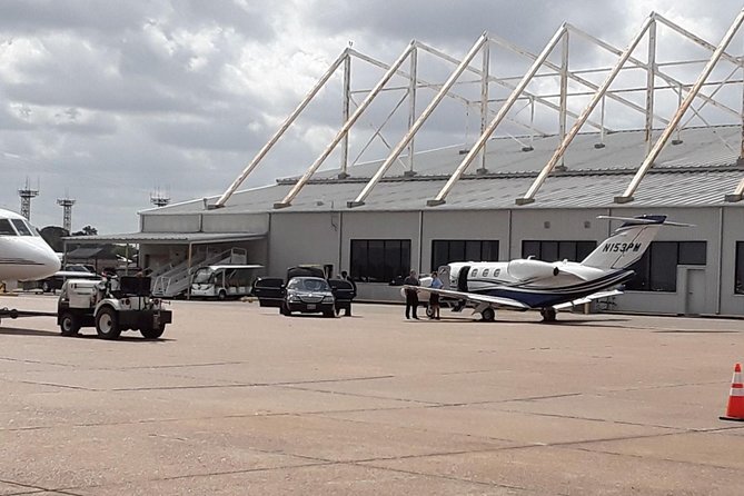 Private Houston to Galveston Shuttle | Up to 14 Passengers - Who Should Consider This Service?