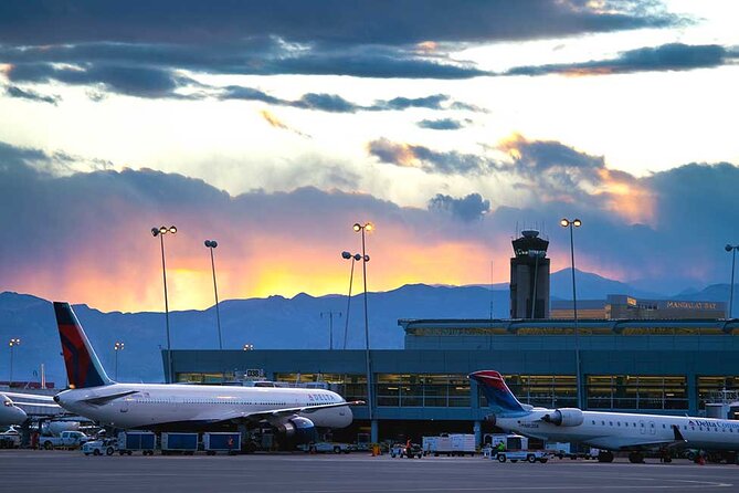 Private One Way Transfer from McCarran Airport to Las Vegas Strip Hotels by SUV
