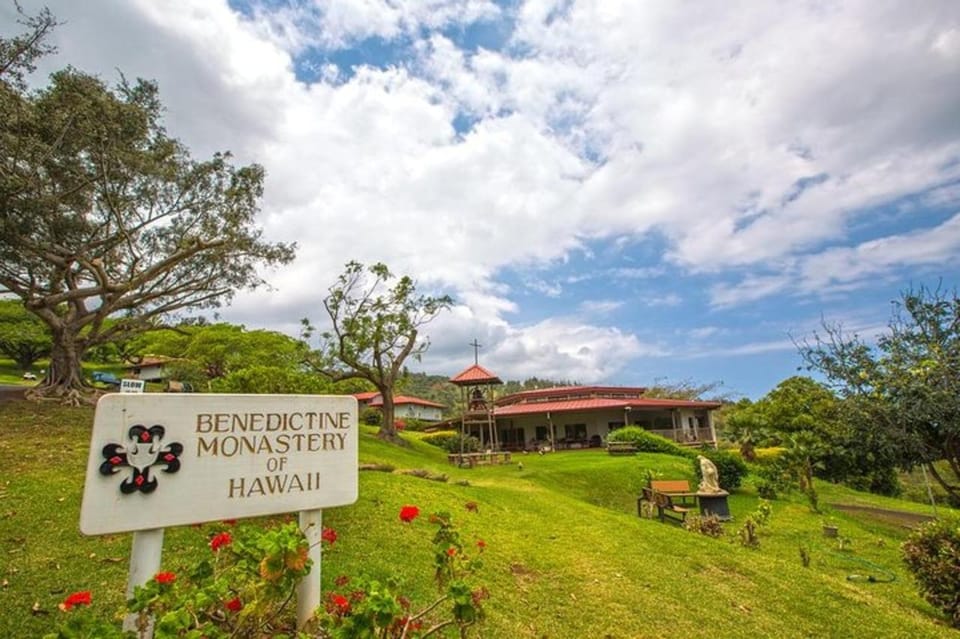 Private Pearl Harbor & Oahu Island Tour - Key Points