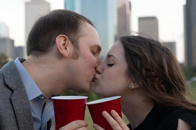 Private Photo Session with a Local Photographer in Houston - The Experience Provider: Localgrapher