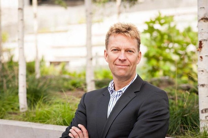 Private Photo Session with a Local Photographer in Niagara - How the Photos Elevate Your Trip