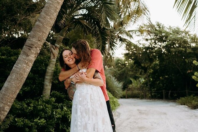 Private Professional Vacation Photoshoot in Oahu - FAQs