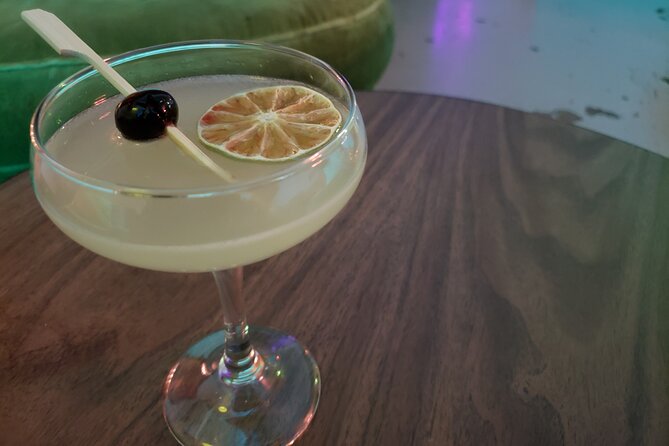 Private Seattle Cocktail Tour - In The Sum Up