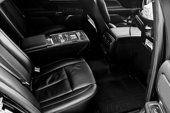 Private Sedan Transfer from Chicago Downtown to Midway airport - Why Choose a Private Sedan Transfer?
