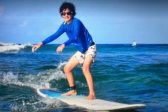 Private Surf Lesson with Transportation in Honolulu, Hawaii - Pickup and Transportation