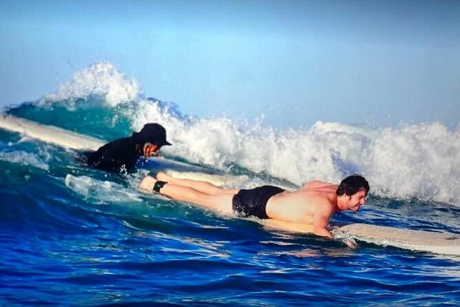 Private Surf Lesson with Transportation in Honolulu, Hawaii - Pre-Lesson Organization