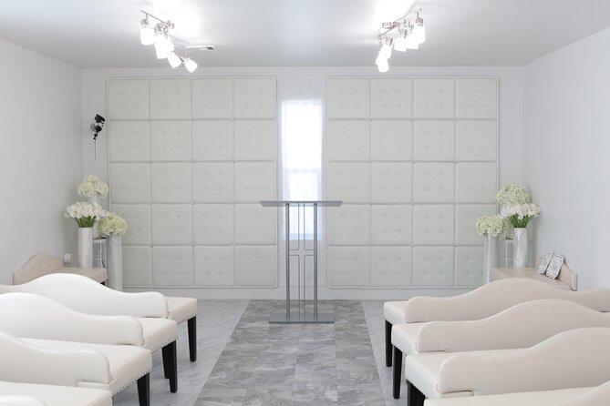 Private Tour by Limousine of Las Vegas' Chapel Row - An Inside Look at the Tour Itinerary