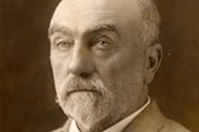 Public Weekend Walking Tour: Highlights of Golden Gate Park - Key Points