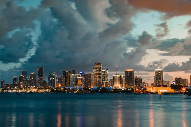Romantic Miami 50-Min Plane Tour With Champagne - Who is This Tour Best For?