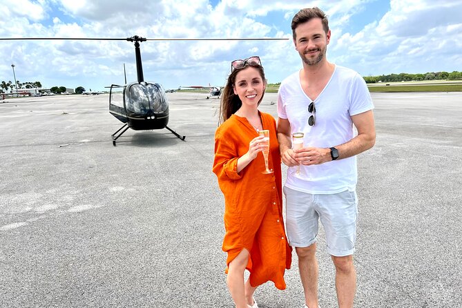 Romantic Miami Helicopter Tour with Champagne