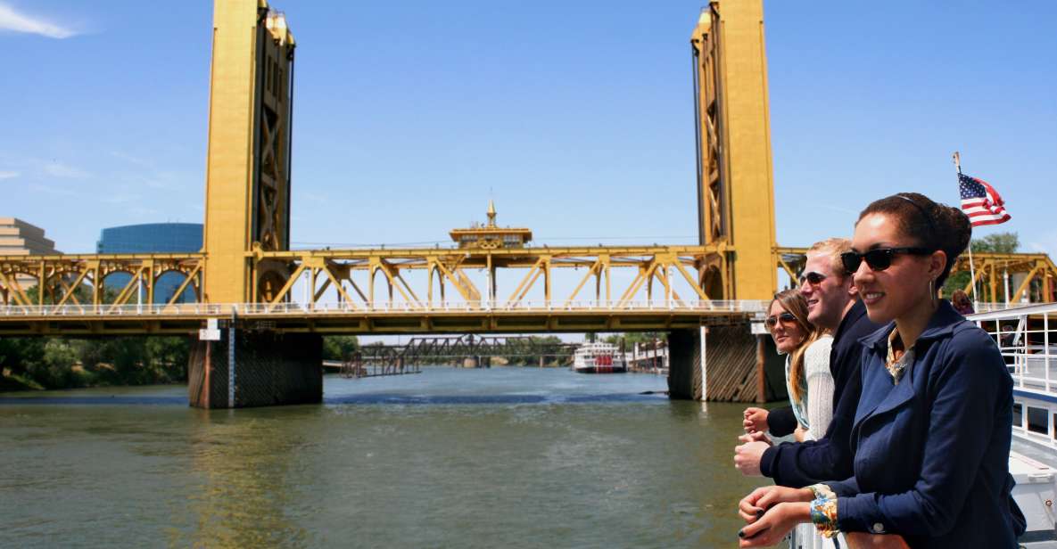 Sacramento: City Cruises Sights and Sips Cruise