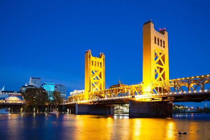 Sacramento New Years Eve Rock the Yacht Cruise