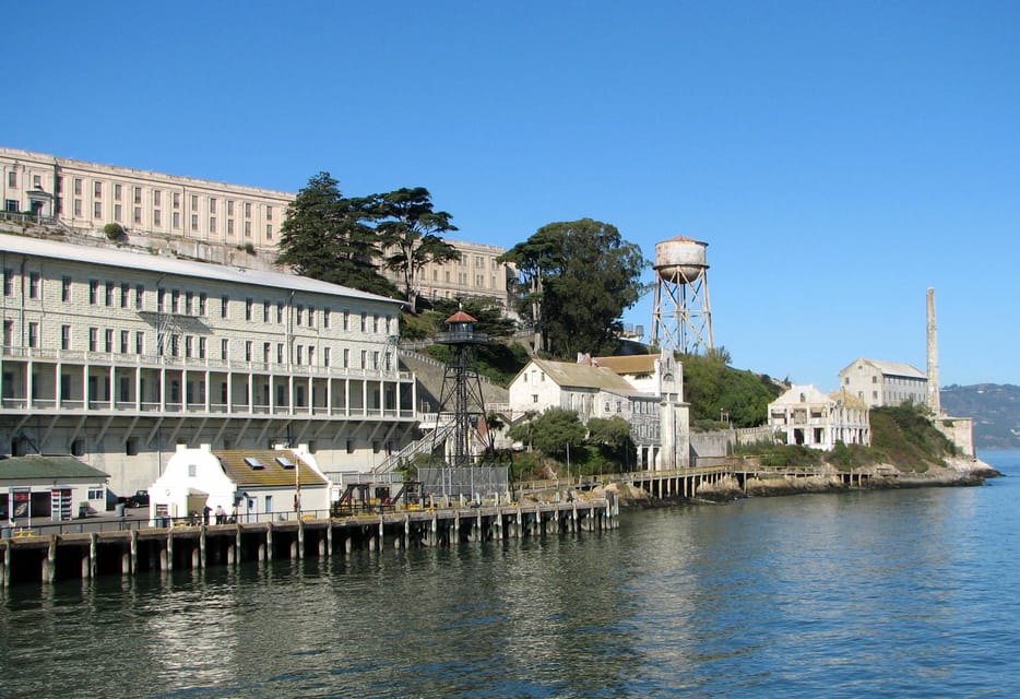 San Francisco: Alcatraz Island & Chinatown Walking Tour - Who Will Love This Tour?