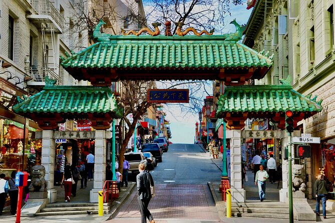 San Francisco North Beach and Chinatown Walking Secret Food Tour