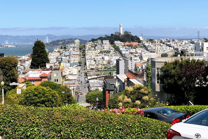 San Francisco Urban Hike: Coit Tower, Lombard Street and North Beach - The Sum Up