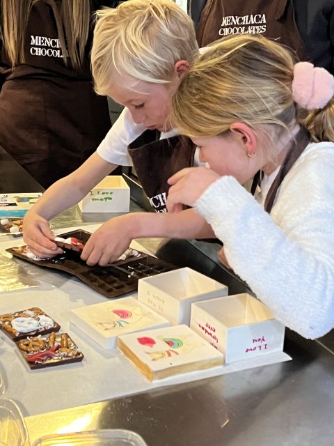 Santa Barbara: Chocolate Bar and Art Box Making Workshop - Making Your Own Chocolate Bar