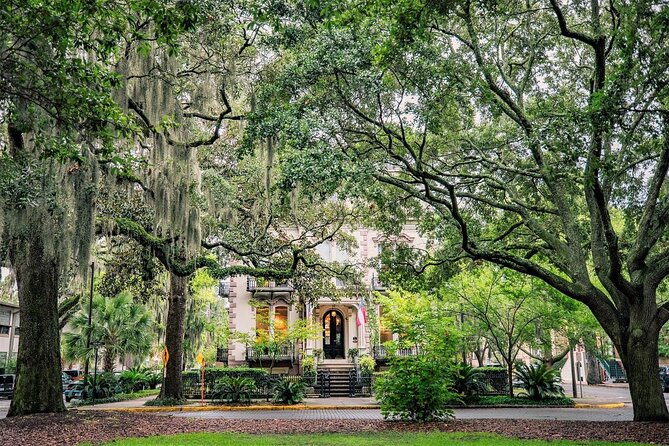 Savannah Historic District & Islands Private Guided Tour - Key Points  