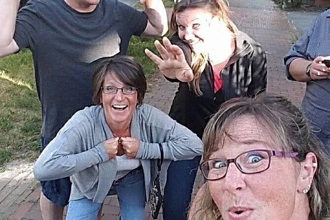 Scavenger Hunt in Everett by Crazy Dash - Whats Included and Whats Not