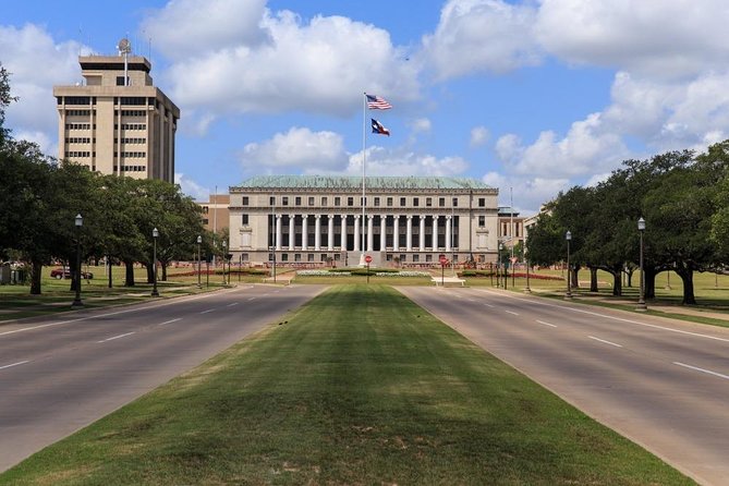 Scavenger Hunt: Playin with the Aggies in College Station! - Authentic Experiences and Insights from Reviews