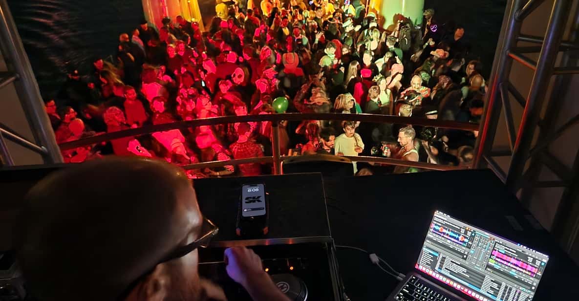 Seaport Summer Cruise: Best floating party in Boston - An In-Depth Look at the Boston Seaport Summer Cruise  