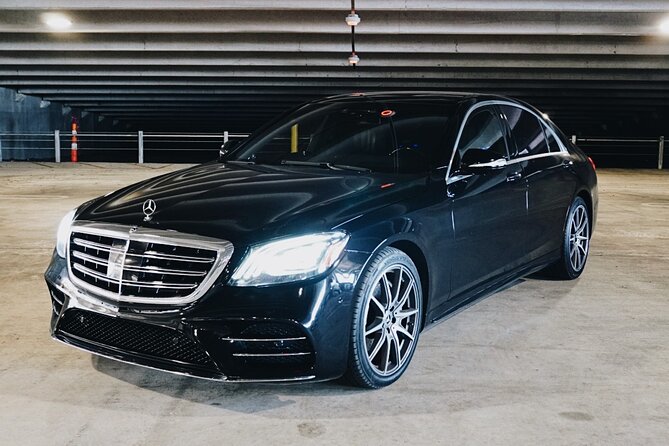 Seattle Arrival Private Transport by Executive Sedan - Key Points