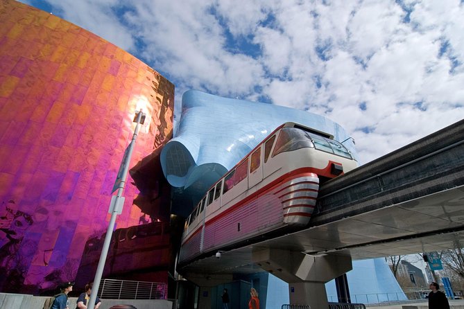 Seattle, WA Hourly Rental Around Town & Sightseeing - Key Points