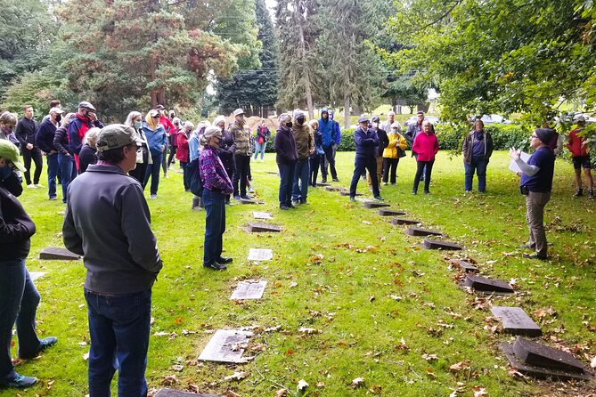 Seattle's Civil War Legacy Walking Tour - What can you expect at the Grand Army of the Republic Cemetery?