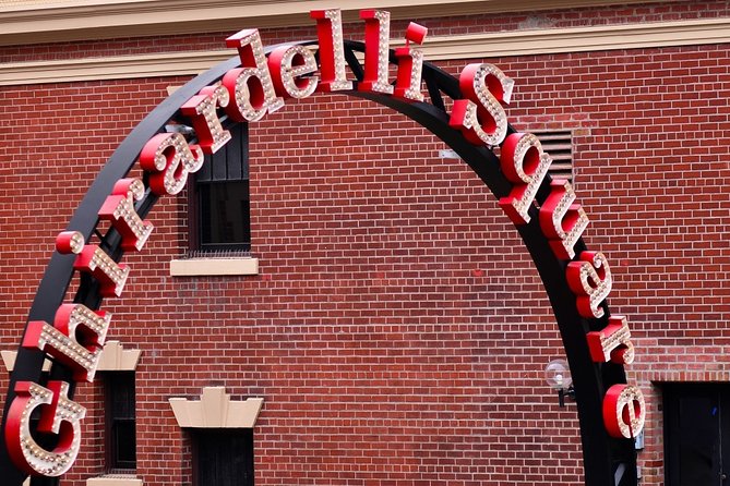 Self-Guided Scavenger Hunt: Along Fishermans Wharf - What Makes This Tour Stand Out