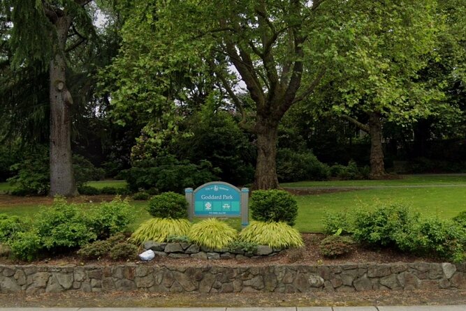 Self-Guided Scavenger Hunt: Beautiful Views of Bellevue - Exploring Bellevue Through a Self-Guided Lens