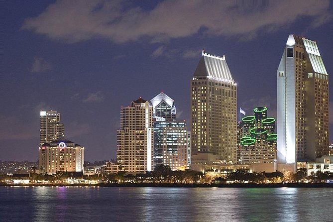 Self-Guided Scavenger Hunt: Slammin' San Diego Bar Crawl - Who Would Love This?