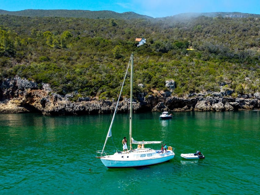 Serra da Arrábida : Sailing Tour - Duration and Group Size
