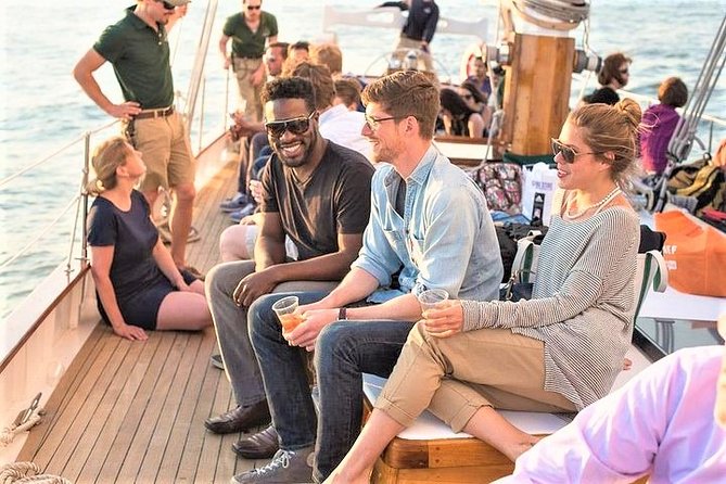 Sightseeing Day Sail around Boston Harbor - Setting Sail in Boston: What to Expect