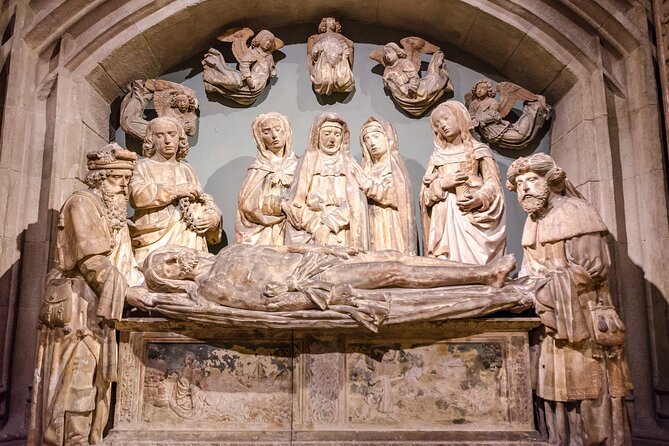 Skip the line Met Cloisters and Fifth Avenue Tour by Car - Exploring the Itinerary in Detail