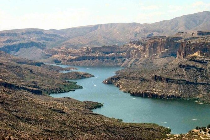 Small Group Apache Trail Day Tour with Dolly Steamboat from Phoenix - FAQ