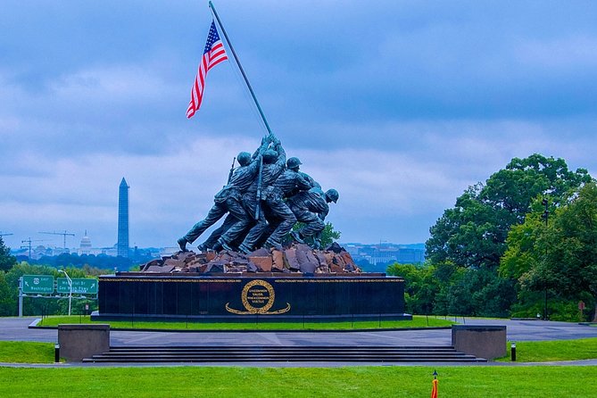 Small Group D.C. Memorial & Changing of the Guard Tour - Price and Value: Is It Worth It?