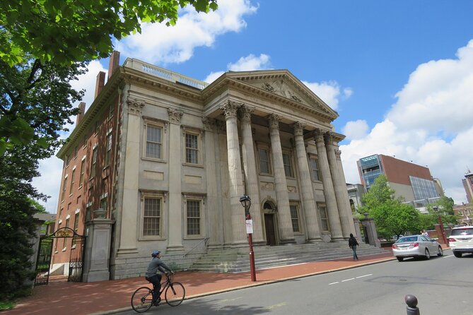 Small-Group Discovering Colonial Philadelphia Public Walking Tour - Discover the Charm of Colonial Philadelphia with a Small-Group Walking Tour