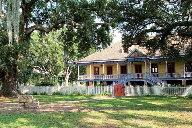 Small-Group Laura and Whitney Plantation Tour from New Orleans - A Closer Look at the Experience